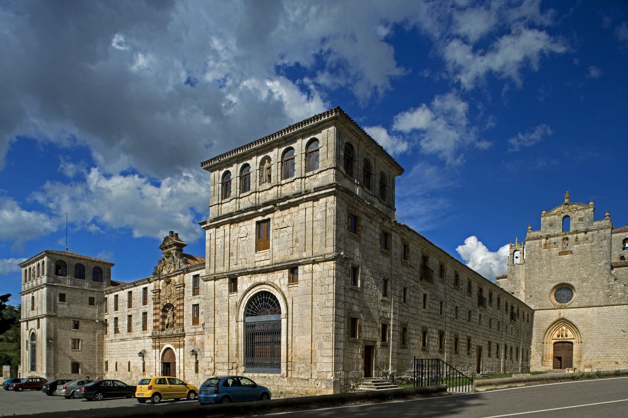 Monastery of San Pedro de Cardeña | Portal de Turismo de Castilla y León