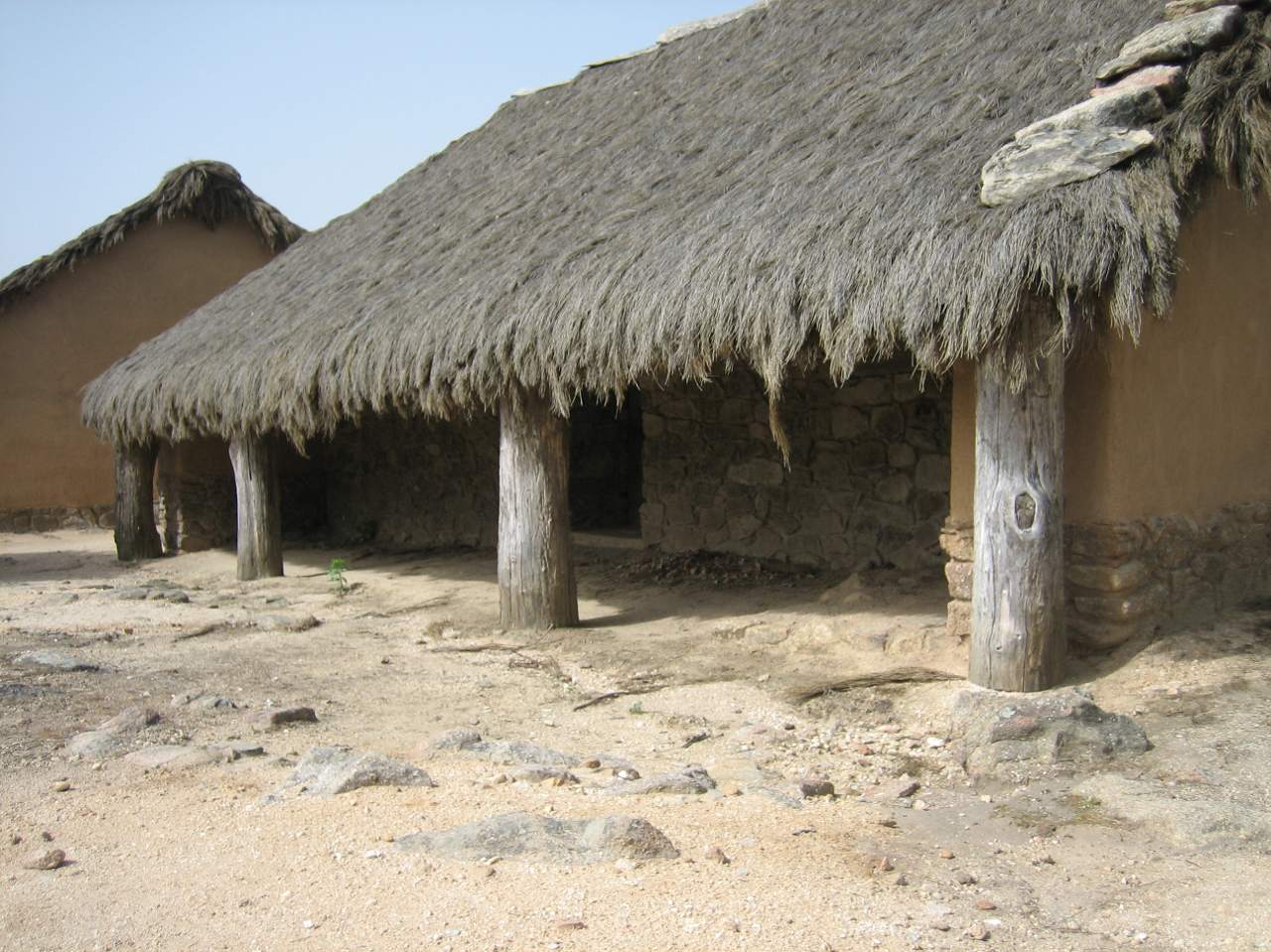 The Neolithic fortified settlement of the Raso | Portal de Turismo de ...