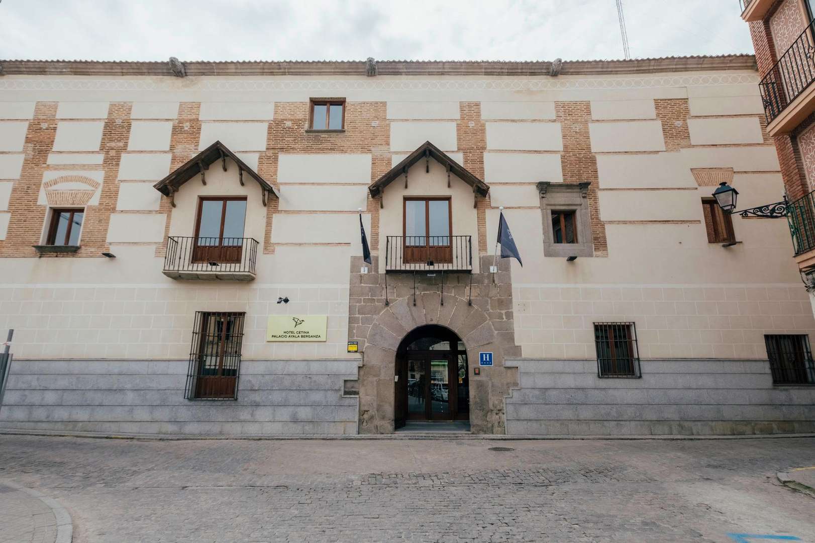 Palace of the Ayala Berganza / House of the Crime | Portal de Turismo ...