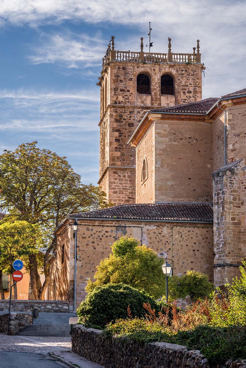 Los pueblos rojos y negros en la sierra de Ayllón de Segovia | Portal ...