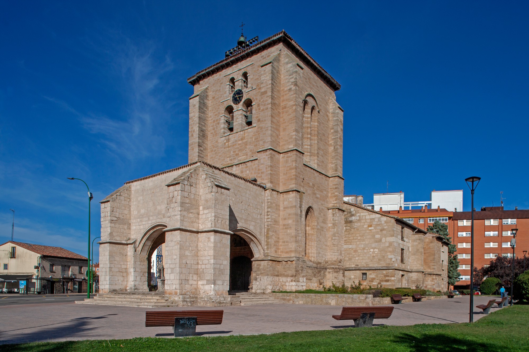 Iglesia de Nuestra Señora la Real y Antigua de Gamonal | Portal de ...