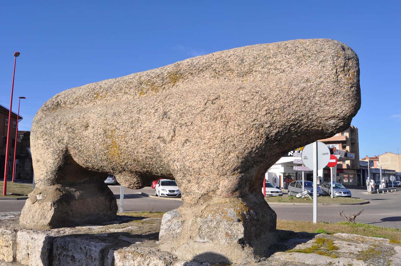 Toro de Piedra o Verraco | Portal de Turismo de Castilla y León