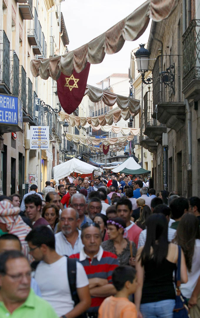 Medieval days of Avila - Official Portal of Tourism. Junta de Castilla ...